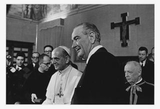 Johnson And Pope Paul Vi - Lyndon Johnson Pope - 801x450 PNG Download ...